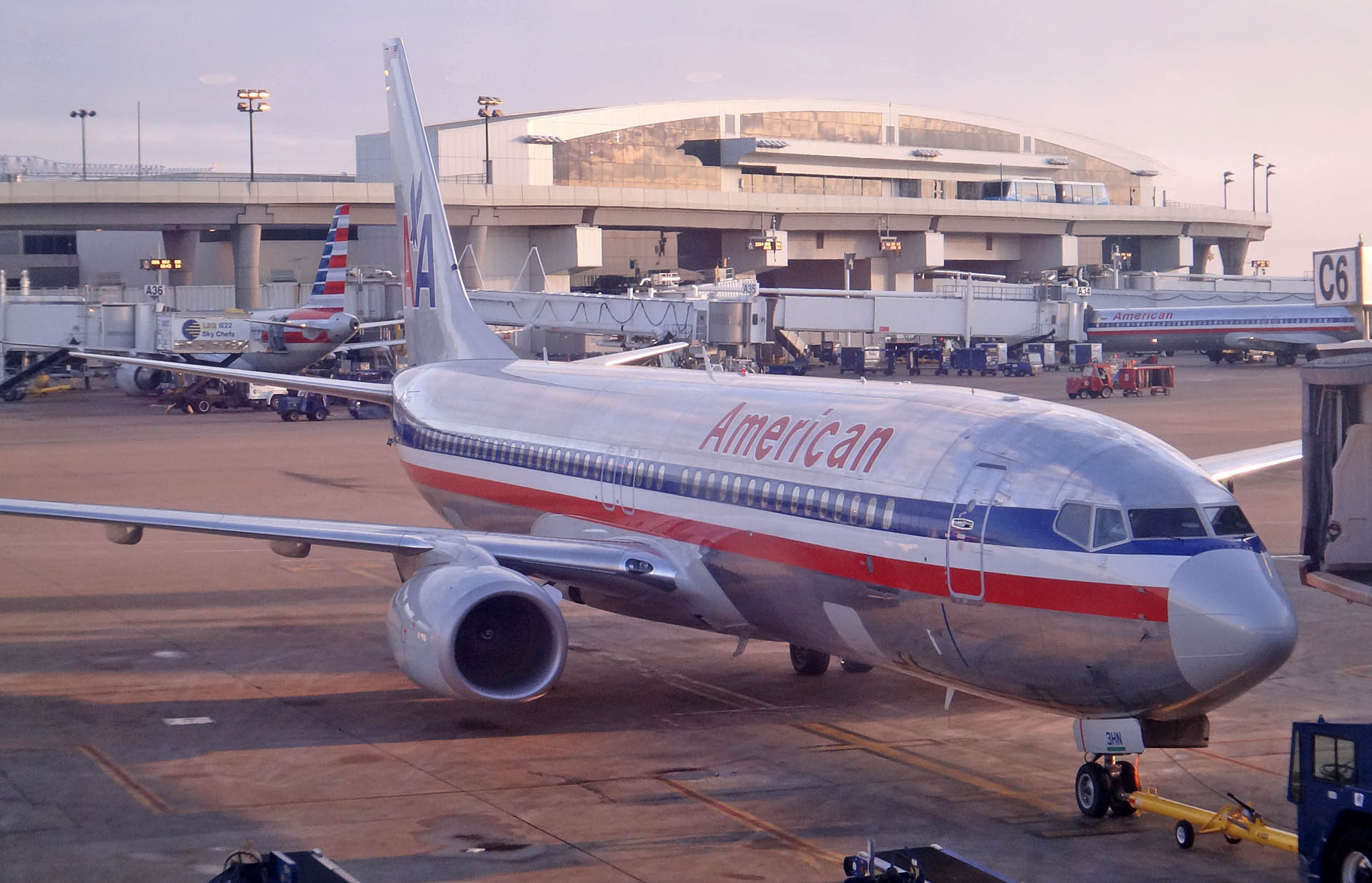 アメリカン航空 American Airlines（AA/AAL） 世界の旅客機図鑑